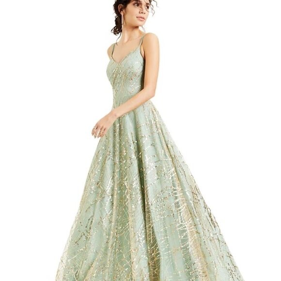TLC | Dresses | Say Yes To The Prom Embellished Ballgown Goldsage ...